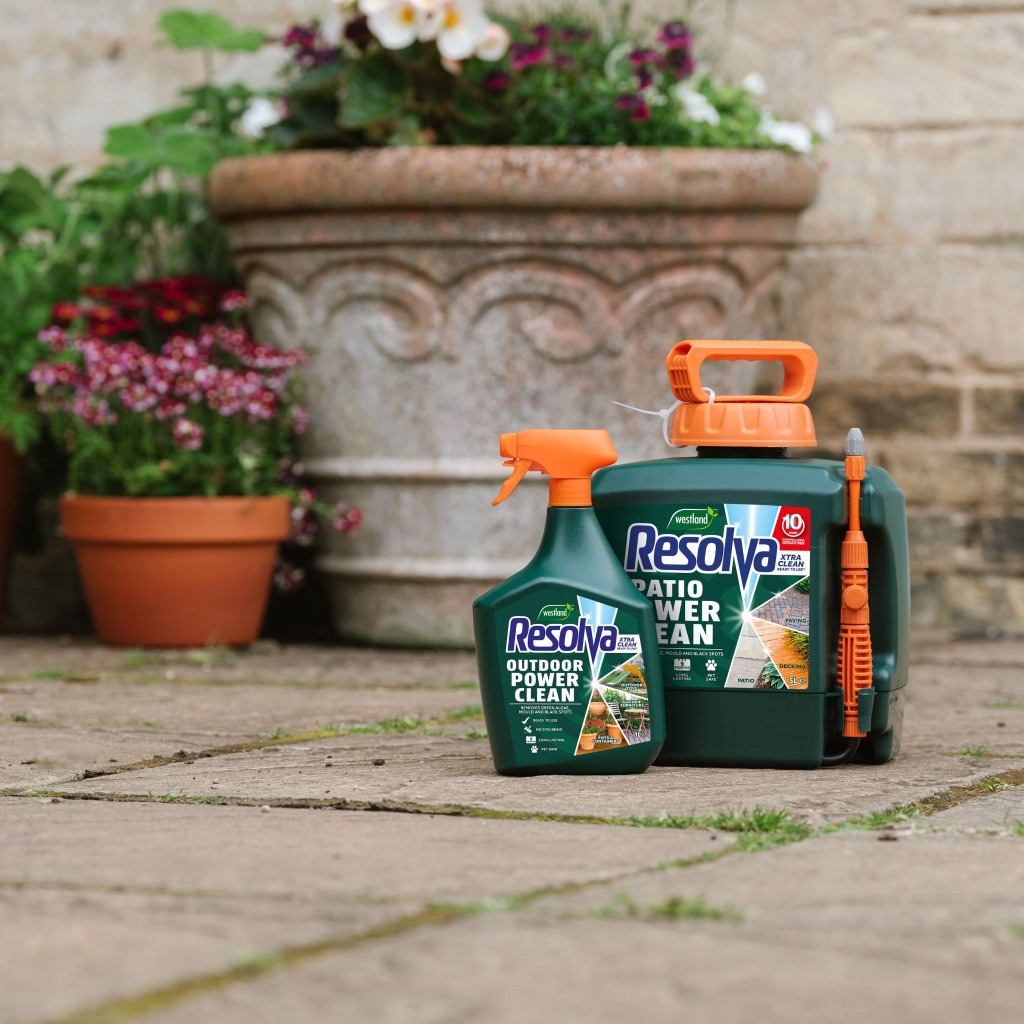 Resolva Xtra Clean Ready To Use Outdoor Power Clean 1L - Garden Health